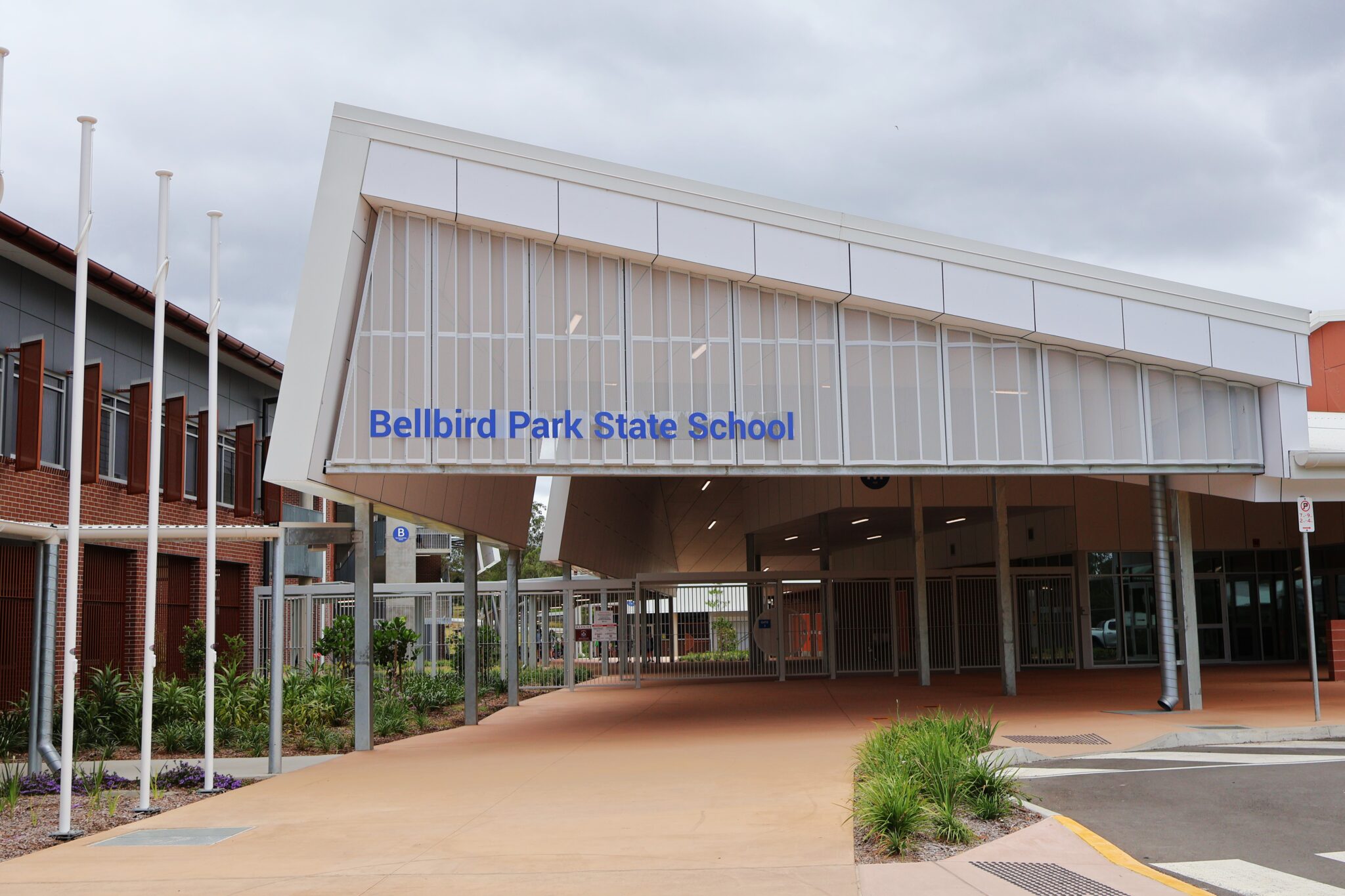 Bellbird Park State School - Unifold | Operable Walls & Partitions