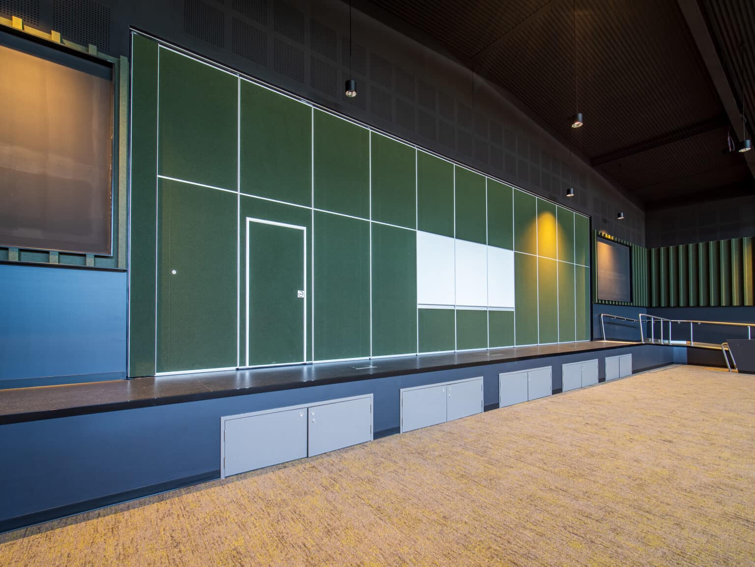 Glenala SHS - Unifold | Operable Walls & Partitions